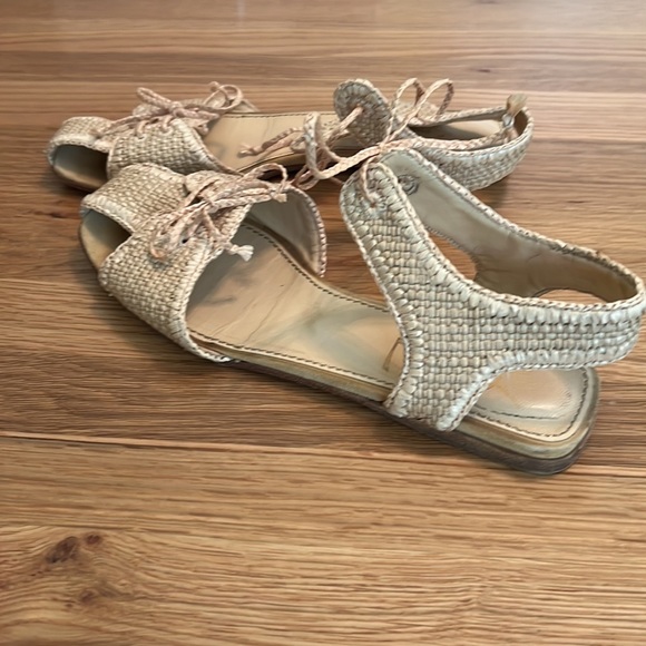 Yves Saint Laurent | Shoes | Ysl Woven Leather Backed Raffia Summer ...